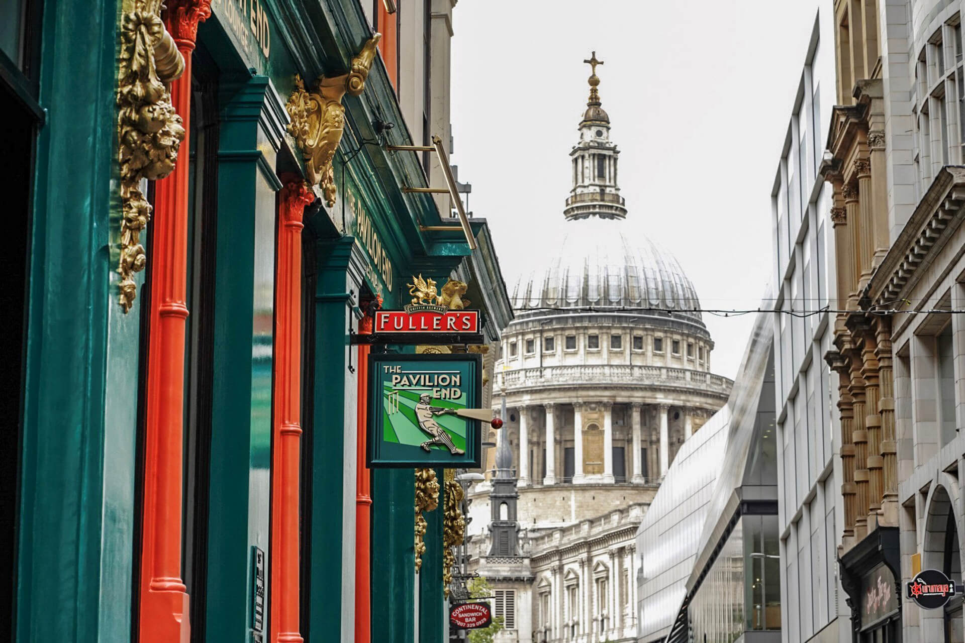 Pavilion End | Fuller's Pub and Restaurant in The City of London